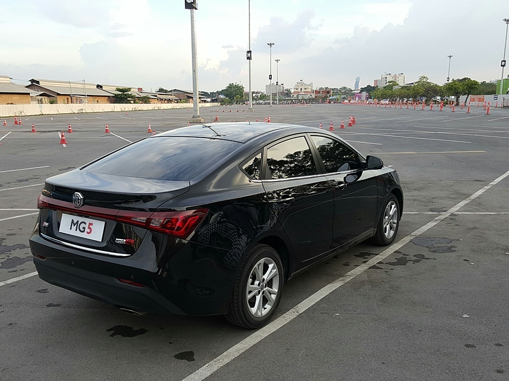 Hands On : MG5 1.5 Turbo X ...เล็กพริกขี้หนูลงตัวกว่าที่เคย ... | AUTODEFT ข่าวรถยนต์ รีวิวรถ รถ ...